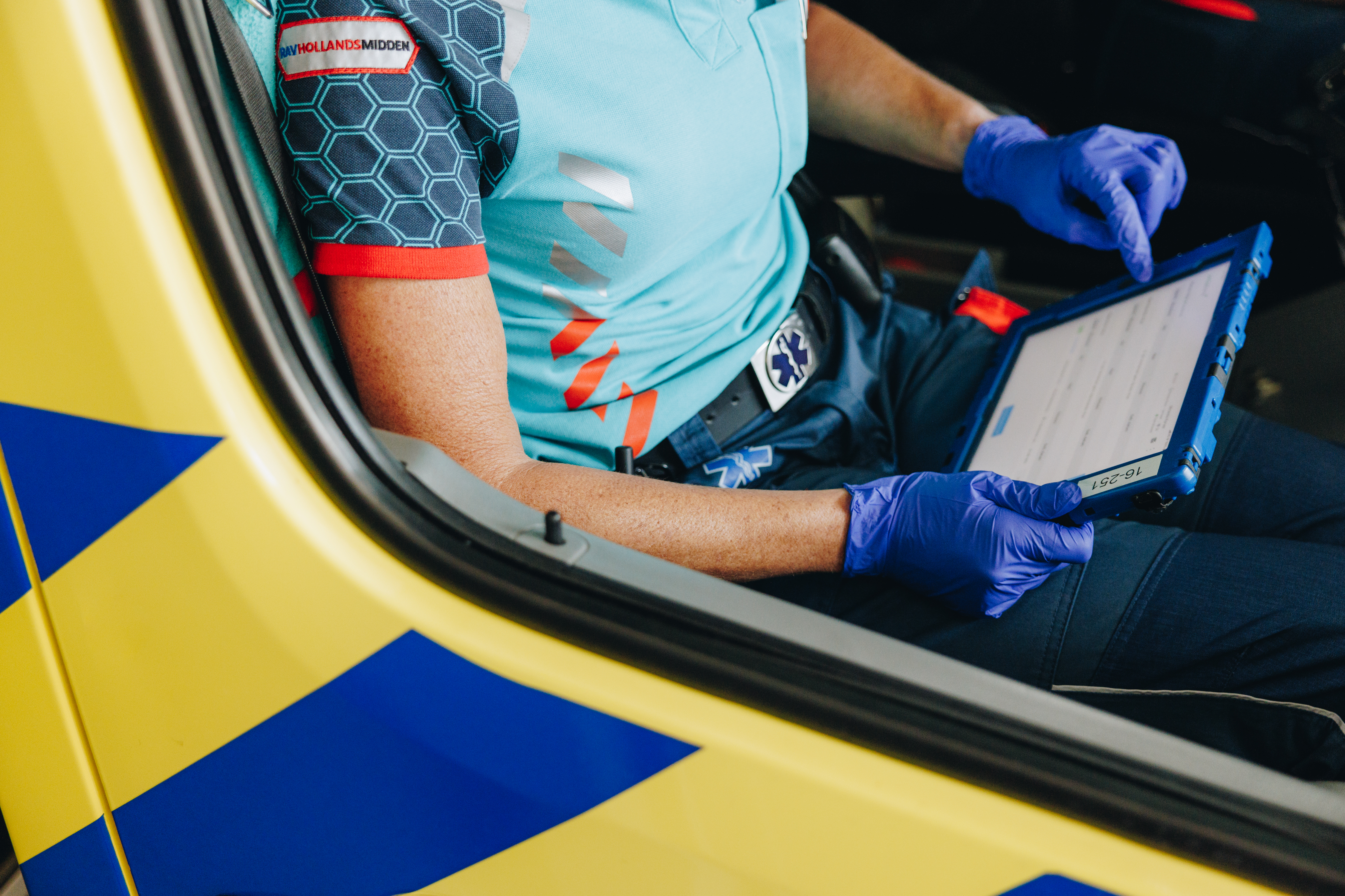 Ziekenhuizen en ambulancedienst zetten in op SMART Triage - Het Groene ...